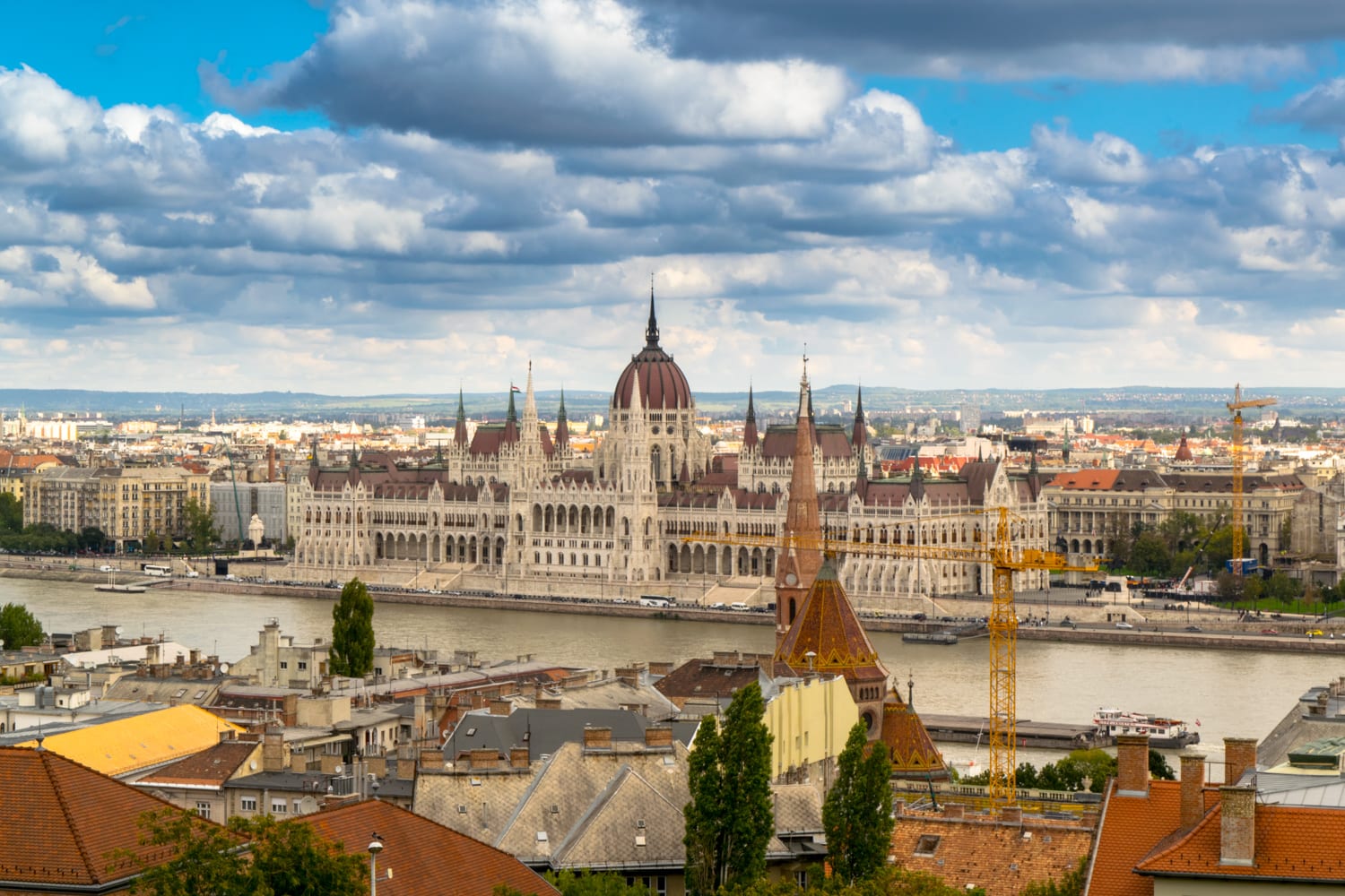 Buda or Pest: What's the Best Place to Stay in Budapest? - Our Escape ...