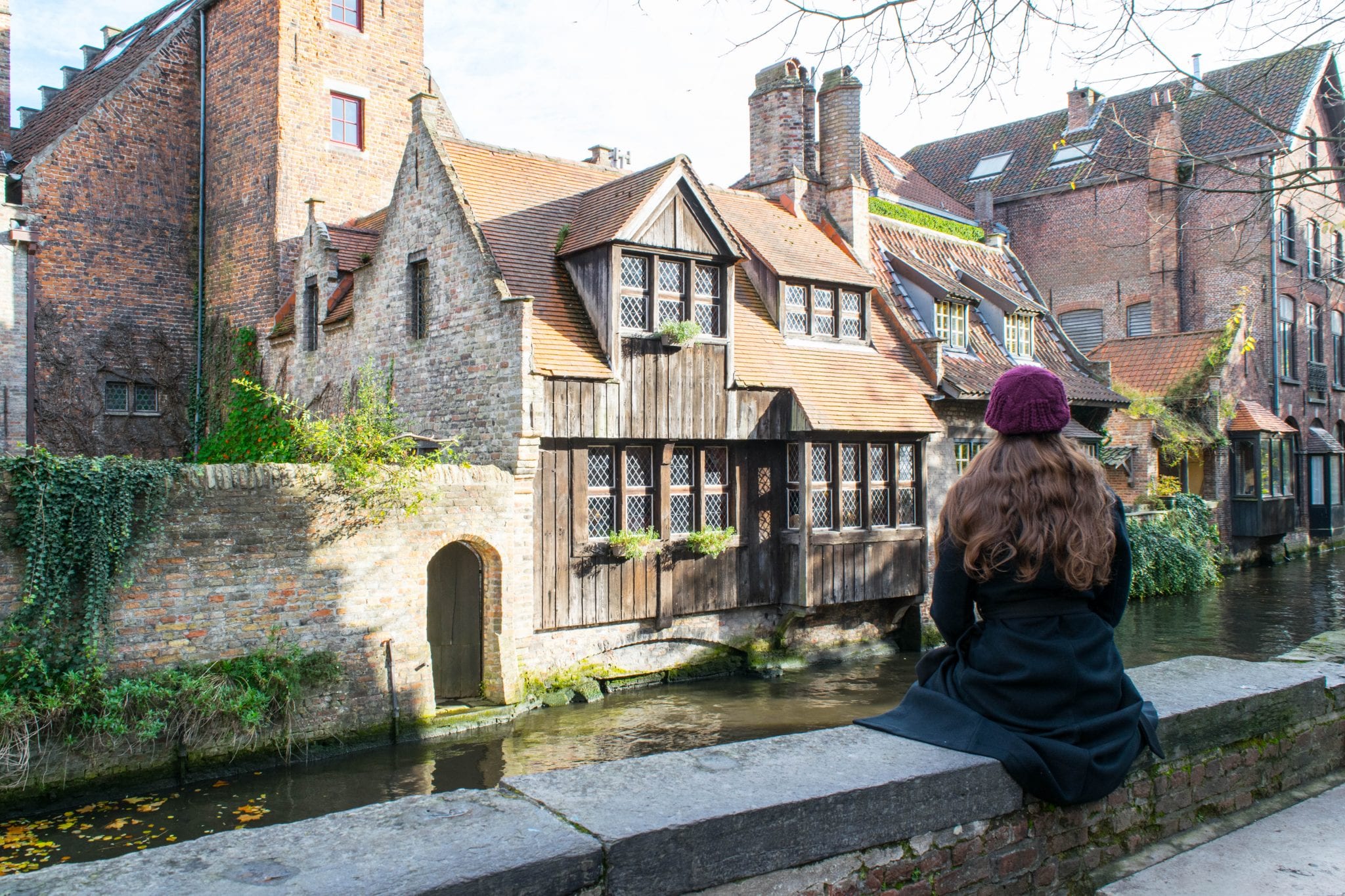 Bruges in Winter: Festive Travel Guide + Christmas Market FAQ