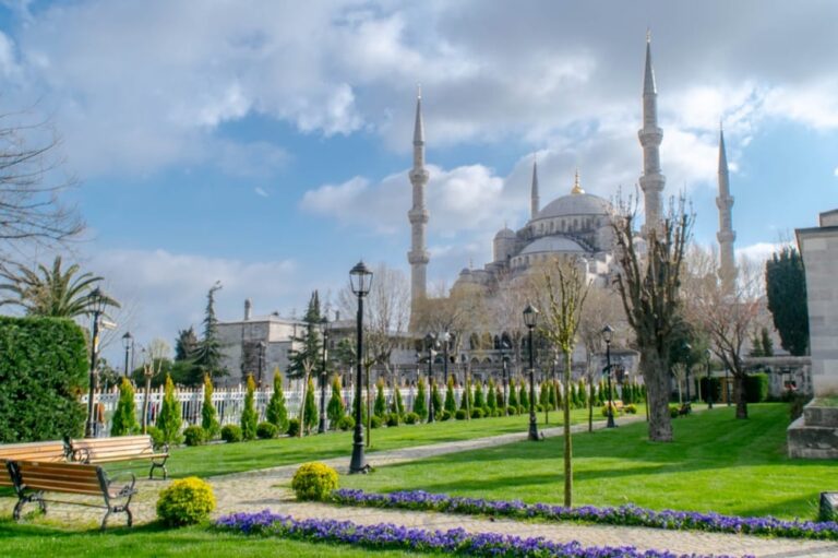 44 Fun Things to Do in Istanbul (Top Places + Activities!) - Our Escape ...