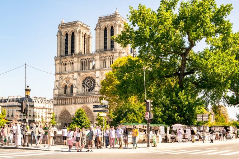 The Perfect One Day in Paris Itinerary (How to See Paris in a Day ...