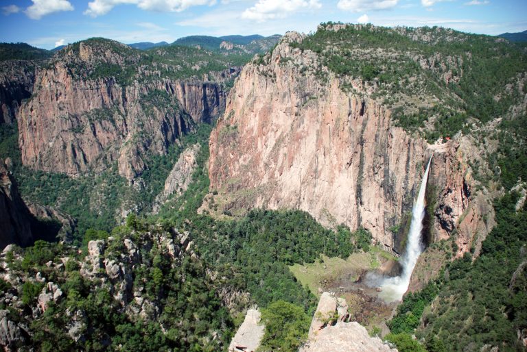 9 Majestic Waterfalls in Mexico To Visit - Our Escape Clause