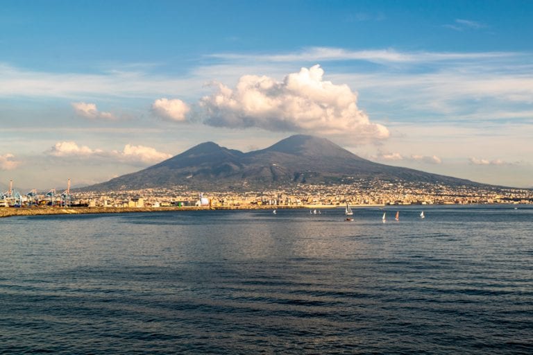 A Nifty One Day Naples Itinerary (+ Travel Guide!)