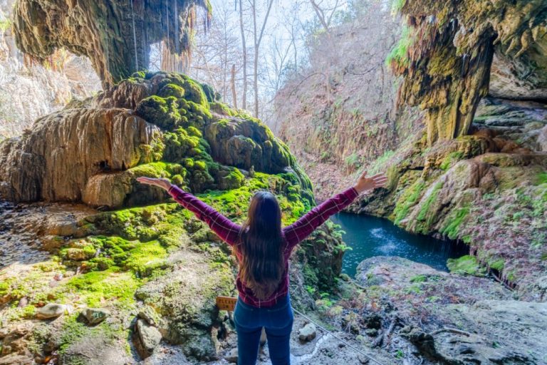 101 Fun Things to Do in the USA (Attractions, Parks + More!)