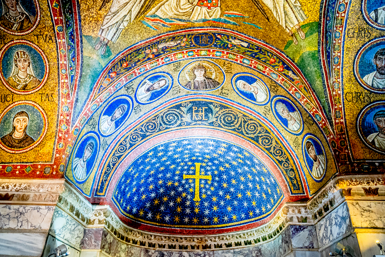 How to Visit the Mesmerizing Ravenna Mosaics (Itinerary, Travel Guide ...