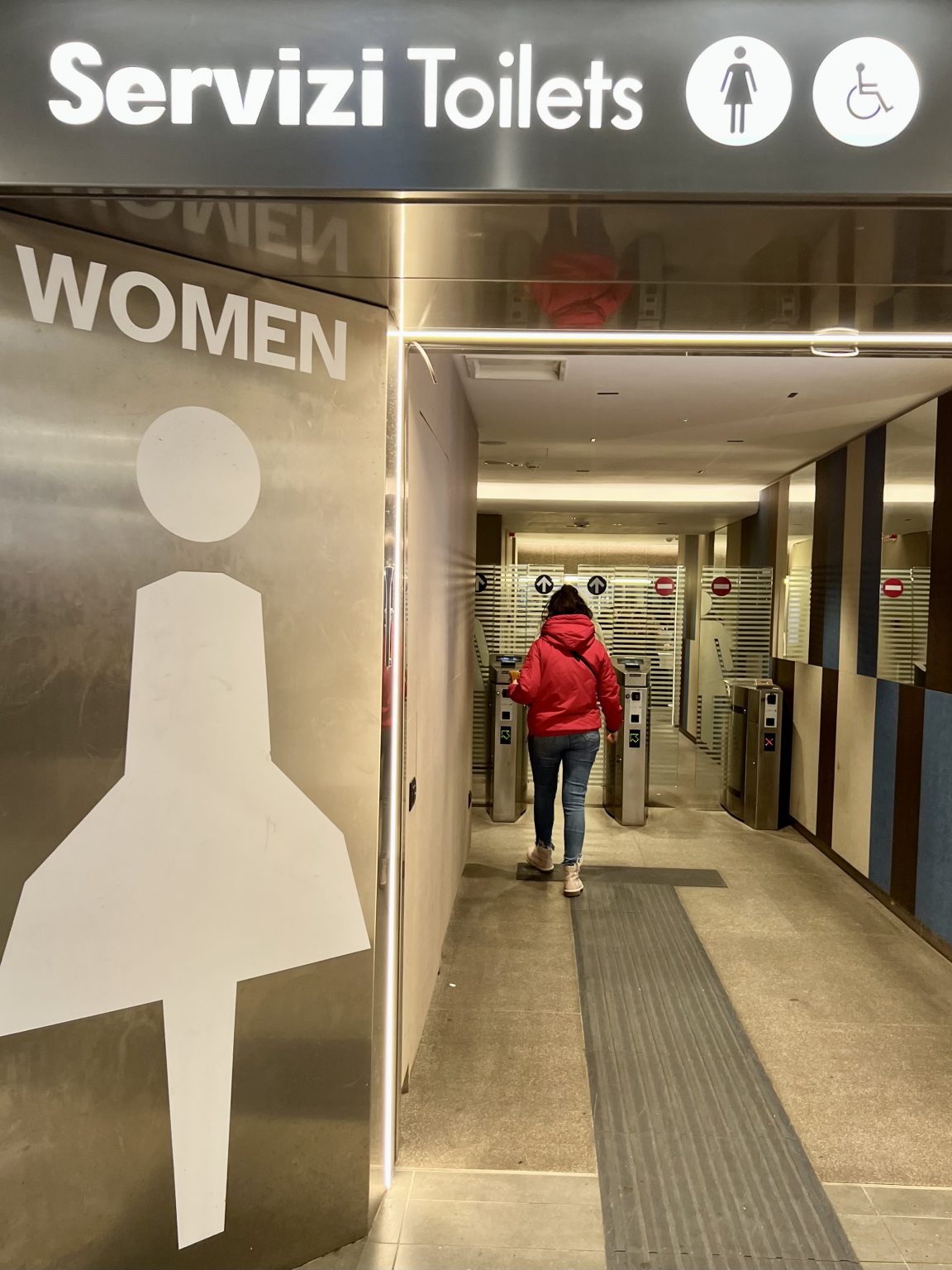 11 Quick Tips for Finding + Using Toilets in Europe - Our Escape Clause