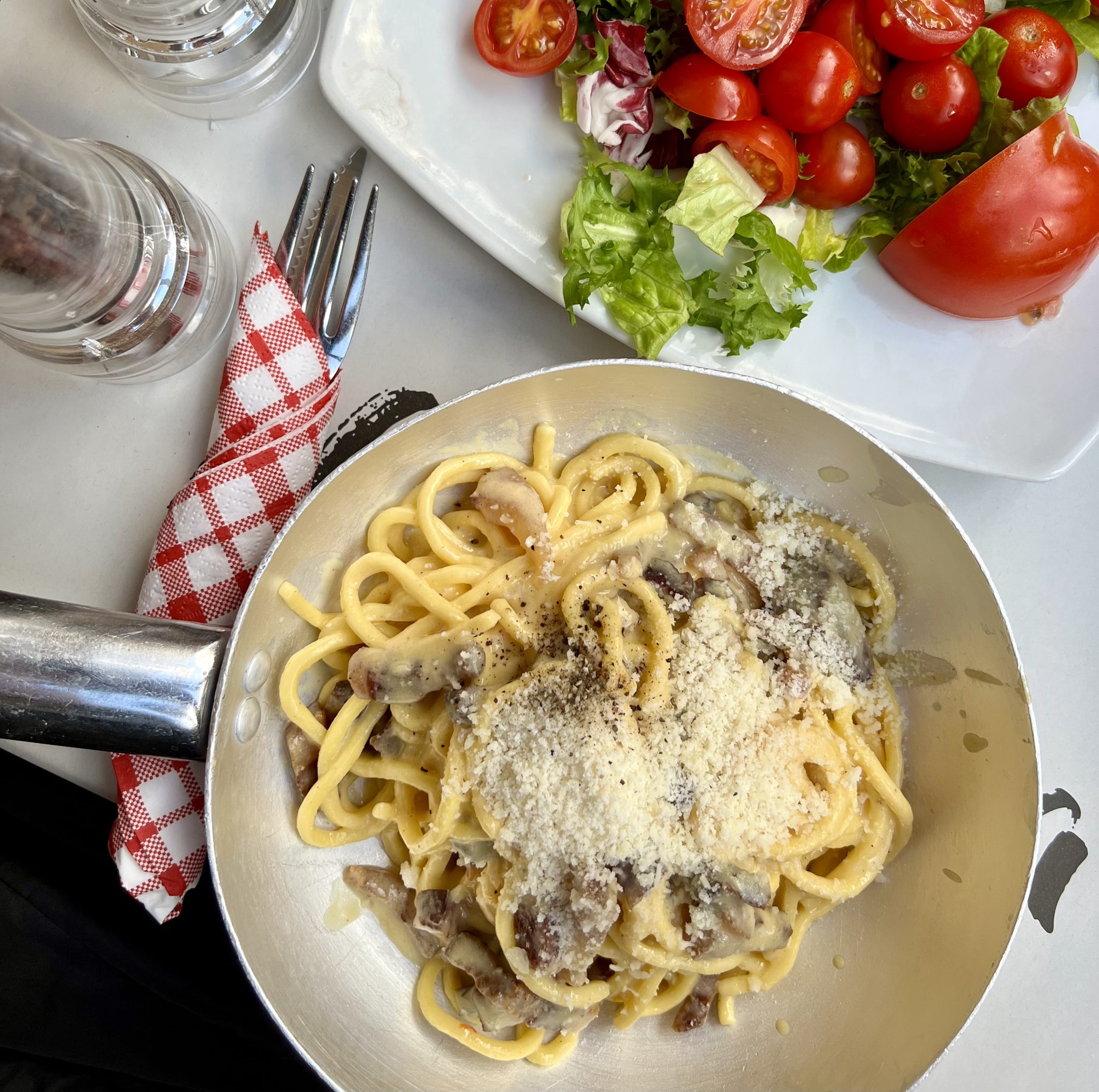 Trastevere, Rome: 17 Terrific Things to Do (+ Travel Guide & Map ...