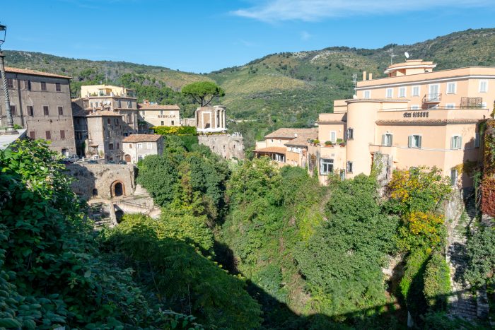 How to Take a Terrific Tivoli Day Trip From Rome (Itinerary + Travel ...